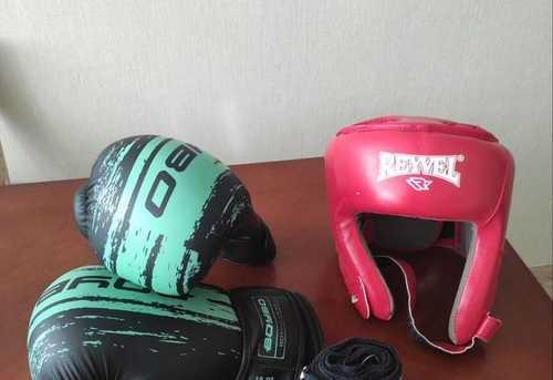 Боксерские перчатки 10oz + шлем