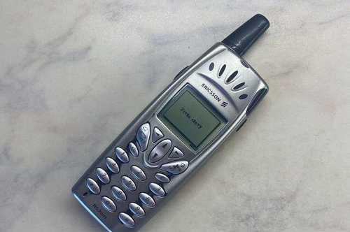 Отличный Телефон Ericsson R520