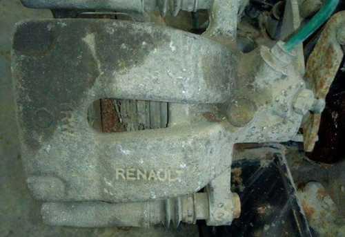 Суппорт задний левый Renault Megane 3D Coupe 2