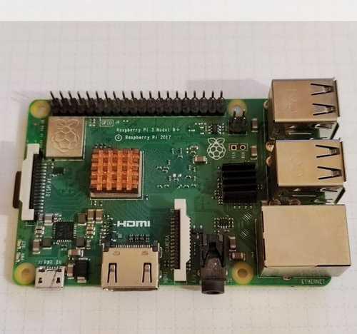 Raspberry pi 3b  (с корпусом и блоком питания)