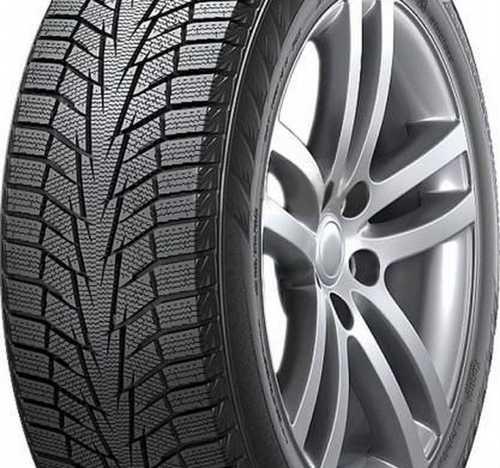 Hankook Winter I'Cept iZ 2 W616 215/65 R16 102T