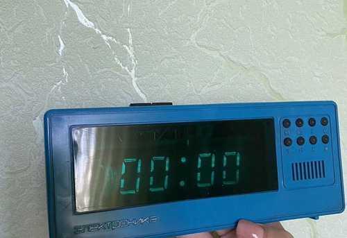 Часы электроника СССР