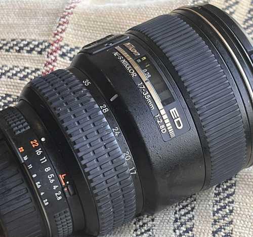 Nikon AF-S Zoom-Nikkor 17-35mm f/2.8D ED-IF