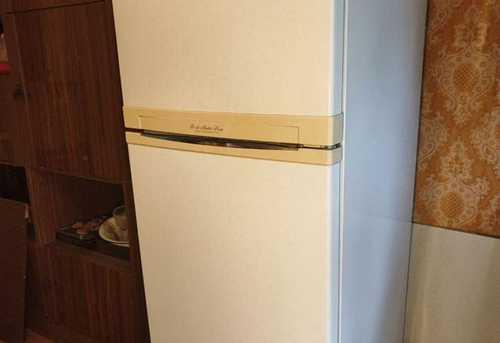 Холодильник Daewoo FR-351