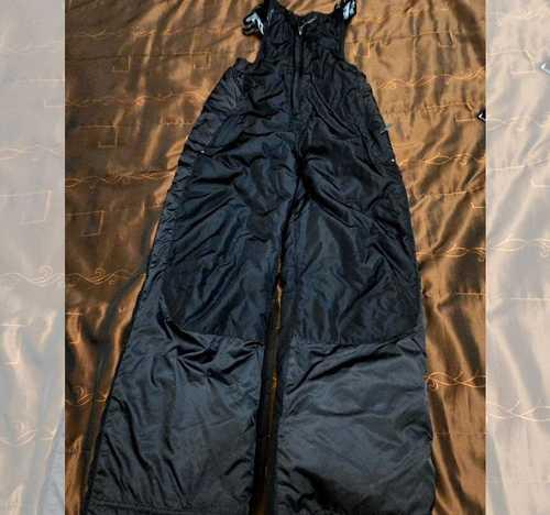 Зимний комбинезон для девочки