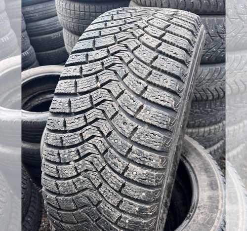 Michelin Maxi Ice 255/55 R19