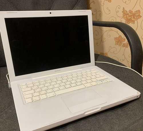 Apple Macbook 13 White Late 2007