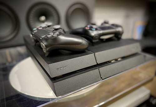 Sony PlayStation 4 PS4