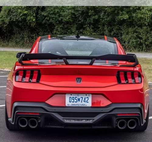 Спойлер Dark Horse для Ford Mustang S650