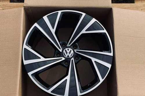 Диски R18 Volkswagen Jetta 2022