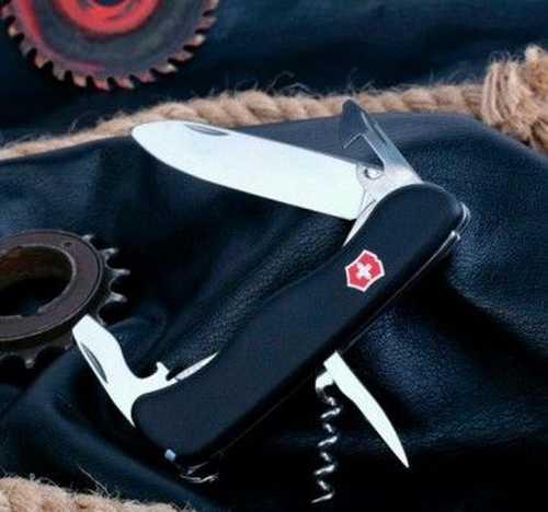 Нож перочинный Victorinox Picknicker 111 мм