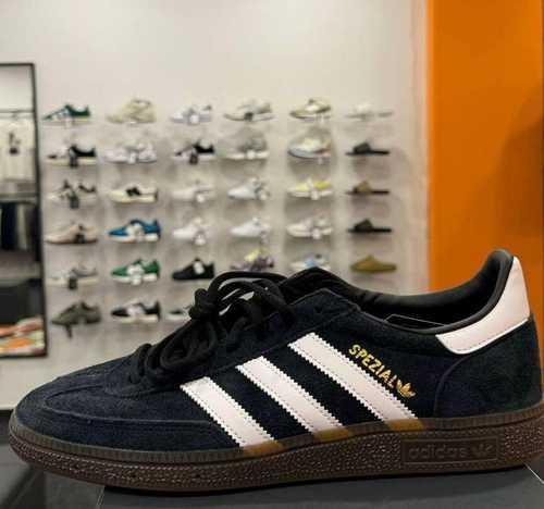 Кроссовки Adidas handball spzl