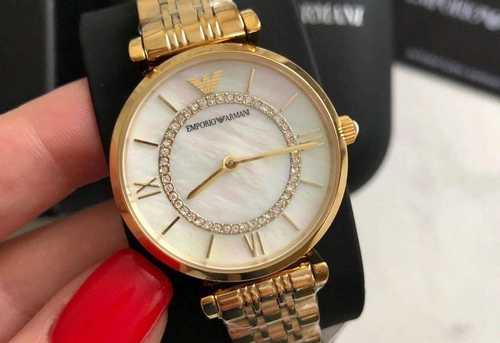 Часы Armani женские