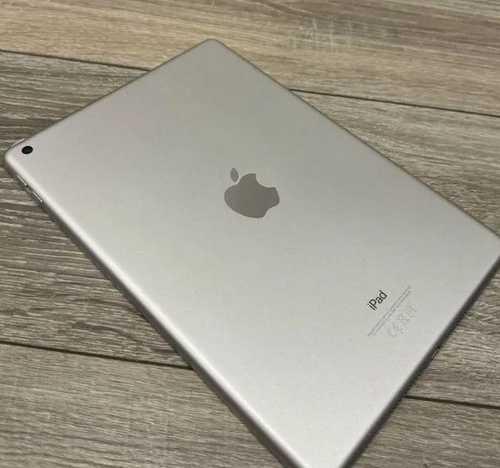 iPad 6 поколения (2018) 32GB