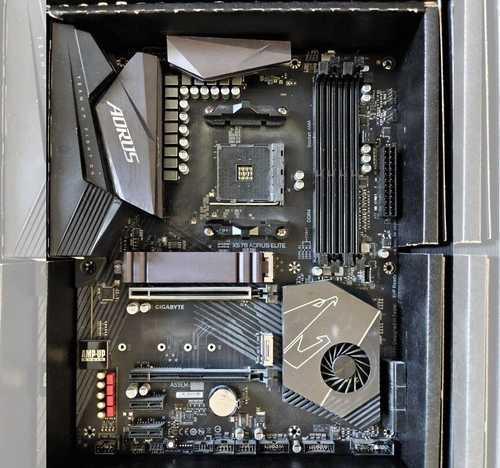 Материнская плата Aorus x570 Elite