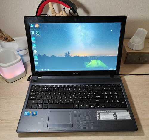 Ноутбук Acer Aspire 5733