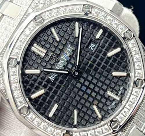 Часы Audemars Piguet black камни