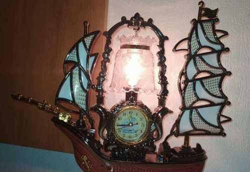 Часы-светильник-будильник "Парусник"