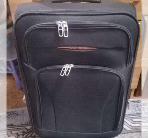 Чемодан на колесах