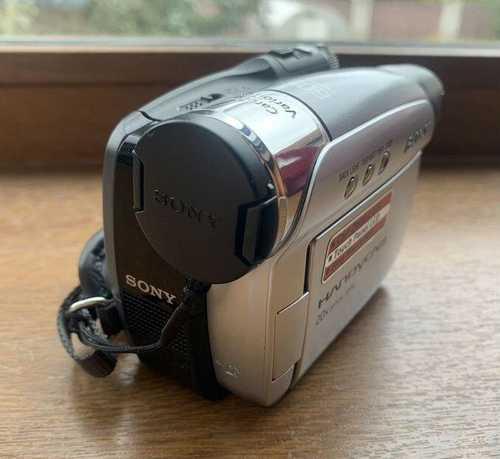 Видеокамера mini dv Sony dcr hc26e