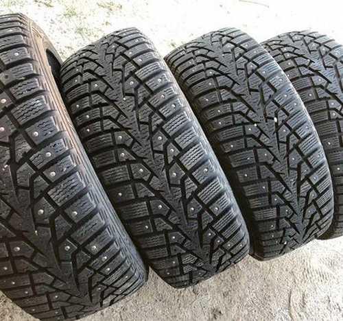 Maxxis ArcticTrekker NS3 235/65 R17