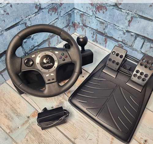 Игровой руль logitech driving force gt pro 900