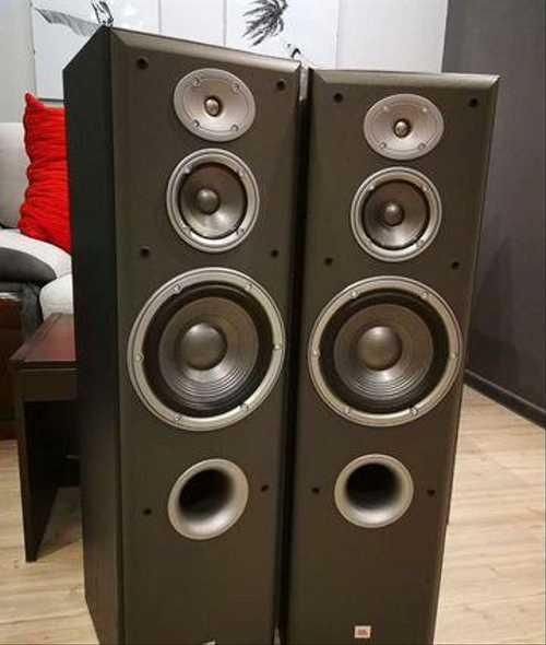 Напольная акустика JBL E60