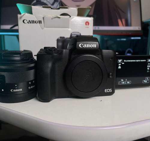 Canon eos m50 kit 15-45 в отличном состоянии