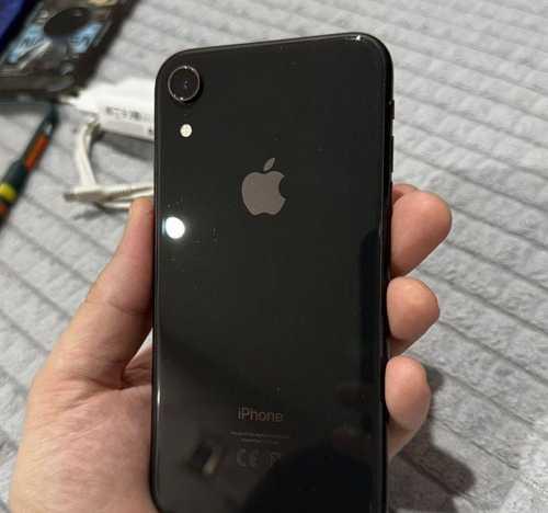 iPhone Xr, 64 ГБ