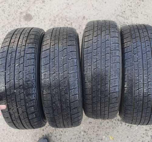 Goodyear Ice Navi Zea II 185/65 R15