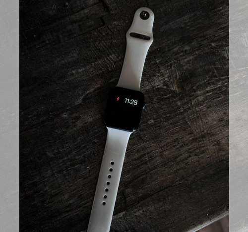 Часы apple watch 3 42mm