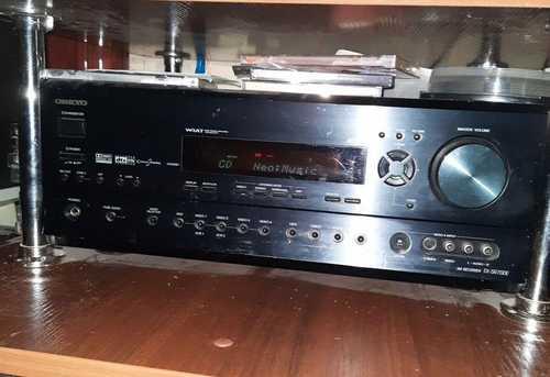 Ресивер Onkyo TX-SR700E