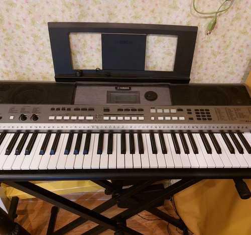 Синтезатор yamaha psr e443