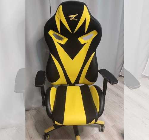 Кресло игровое ZET Gaming Chaos Guard 100M бу