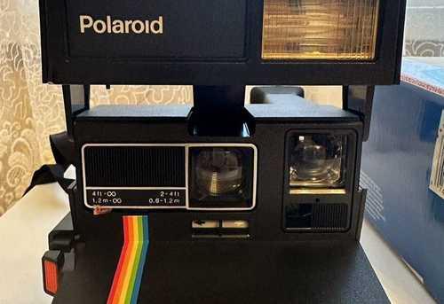 Плёночный фотоаппарат Polaroid 635CL