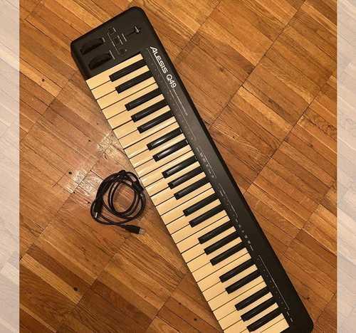 Миди клавиатура Alesis Q49