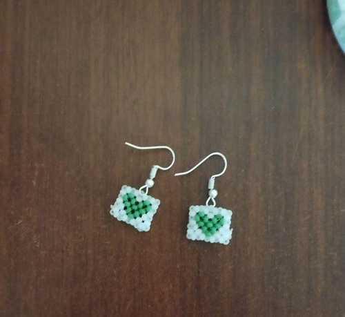 Фигурки из бисера