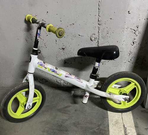Беговел btwin