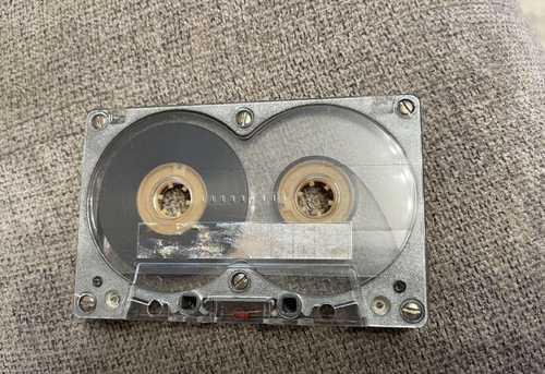 Аудиокассета "Маяк" в металлическом корпусе