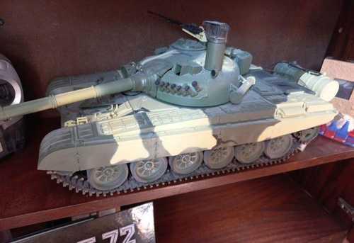 Танк Т-72 деагостини