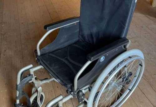 Продается коляска инвалидная в отличном состоянии