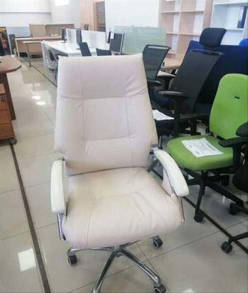Кресло, офисное кресло, кресло руководителя