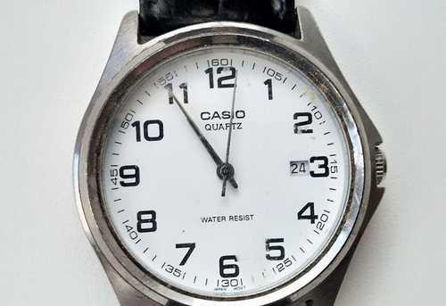 Часы Casio