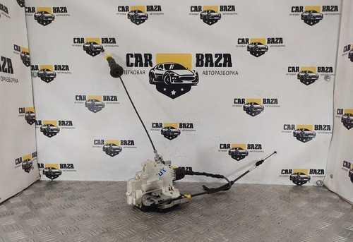 Замок внутренний задней правой двери R Audi A3 8V