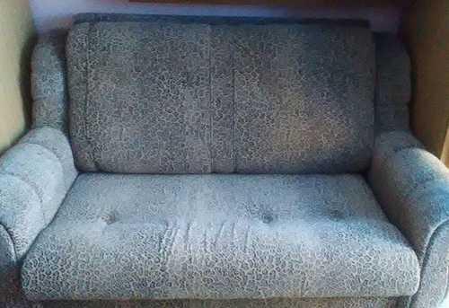 Продам диван бу в хорошем состоянии
