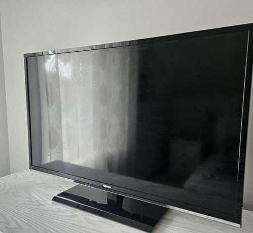 Телевизор Toshiba 40 дюймов идеальное состояние