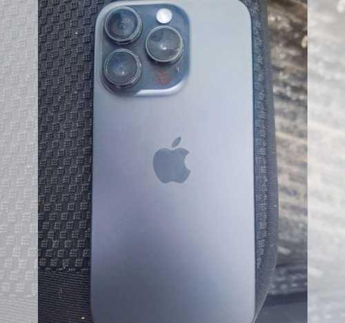 iPhone 15 Pro, 256 ГБ