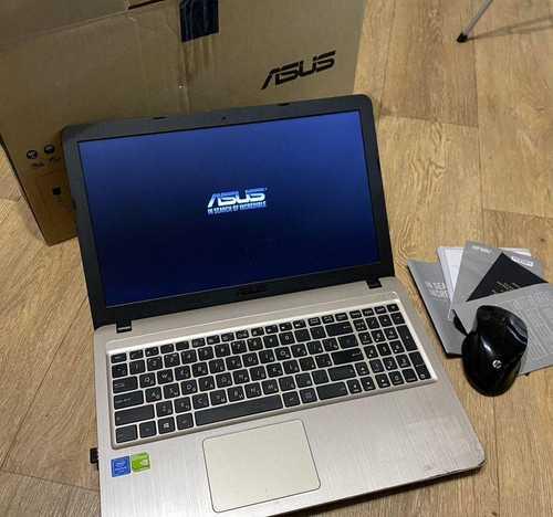 Asus GeForce/SSD256