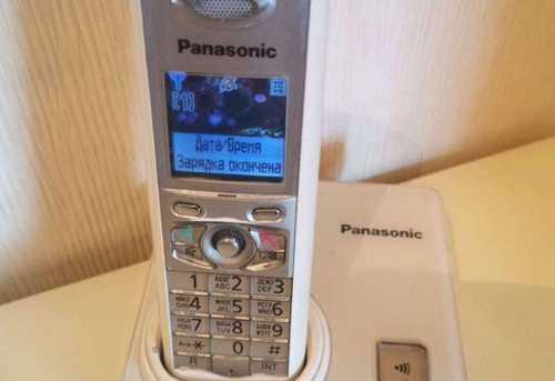 Panasonic KX-TG8205 радиотелефон