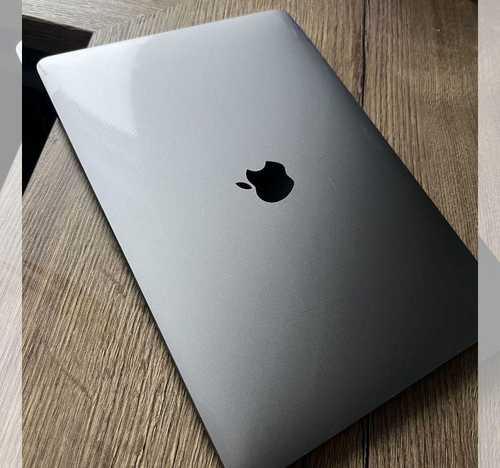 Apple macbook pro 13 2017